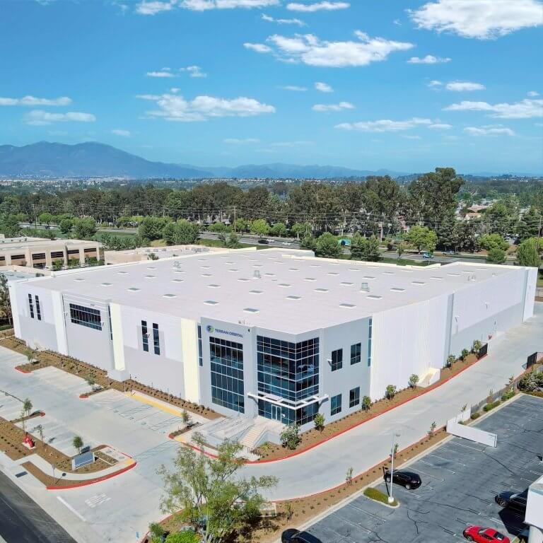 Terran Orbital’s New 94,000 Square Foot Space Vehicle Assembly Facility ...